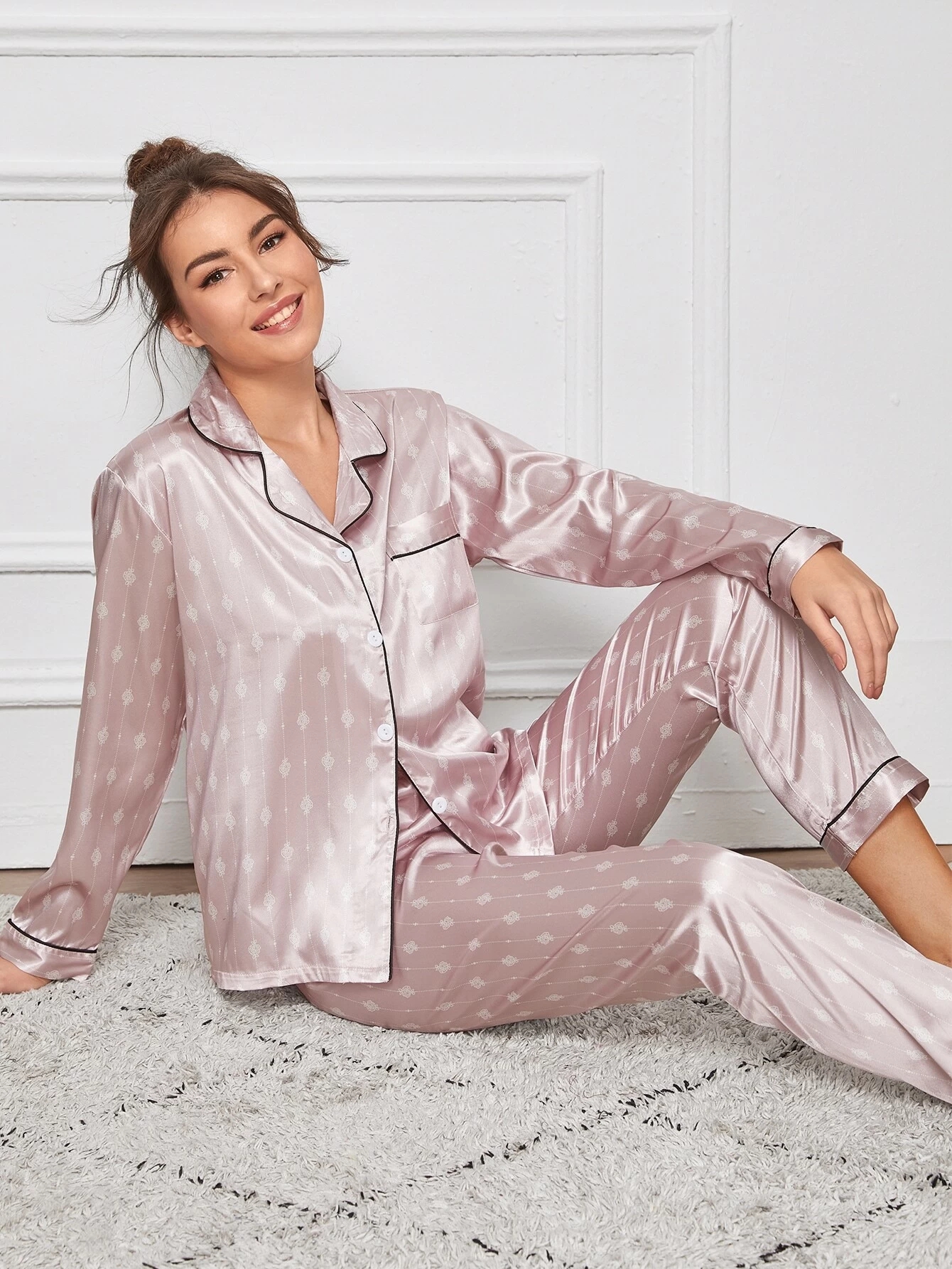 How to Choose Comfortable and Skin-friendly sleepwear? - Fabulous ...